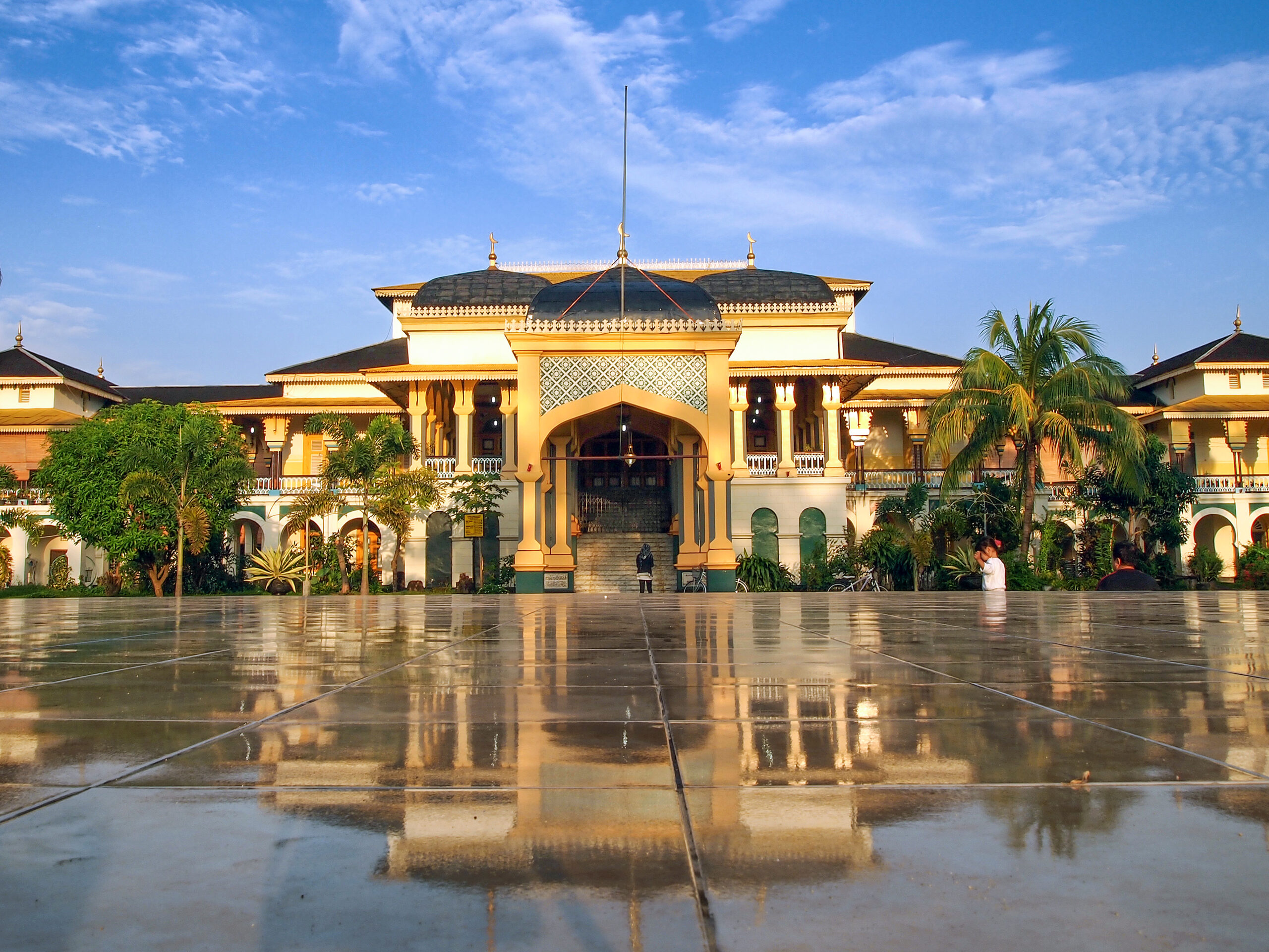 Things to do in Medan | Gray Line World Wide